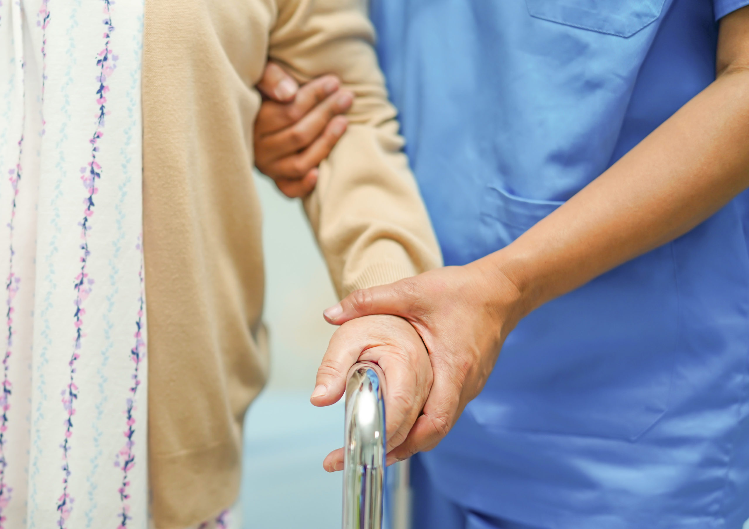 Undersköterskeutbildning startar hösten 2020 - Gamleby folkhögskola